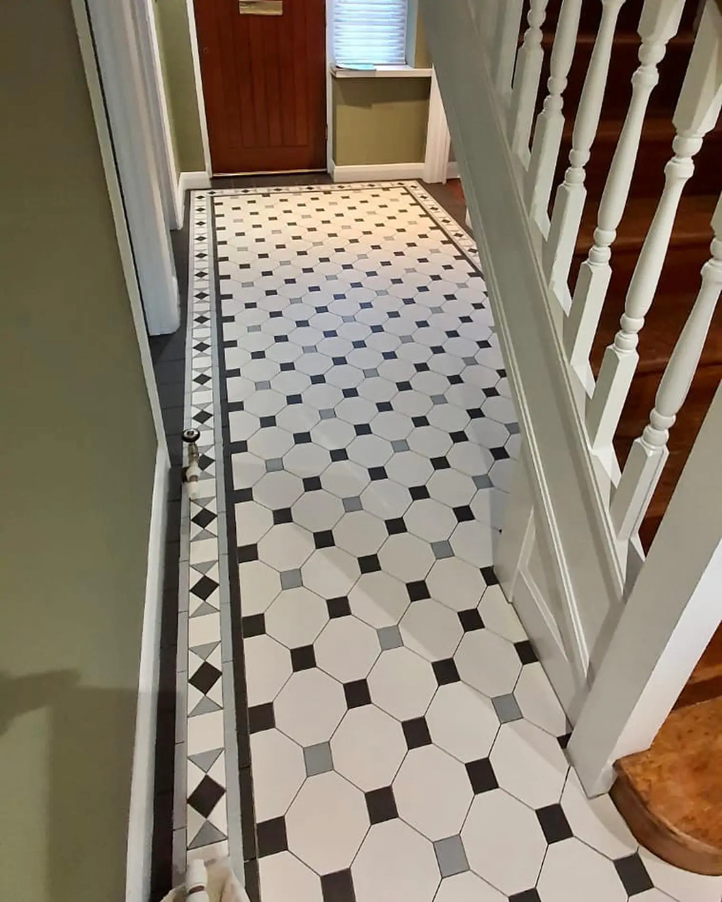 Victorian Hallway Tiles | Victorian Tilers Surrey